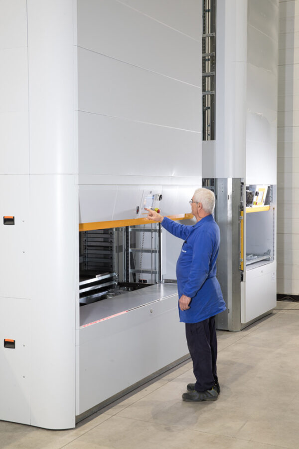 MODULA Slim - SMART STORAGE SYSTEMS